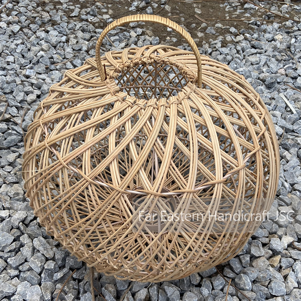 Rattan Lantern 02 - Fehandicraft.com